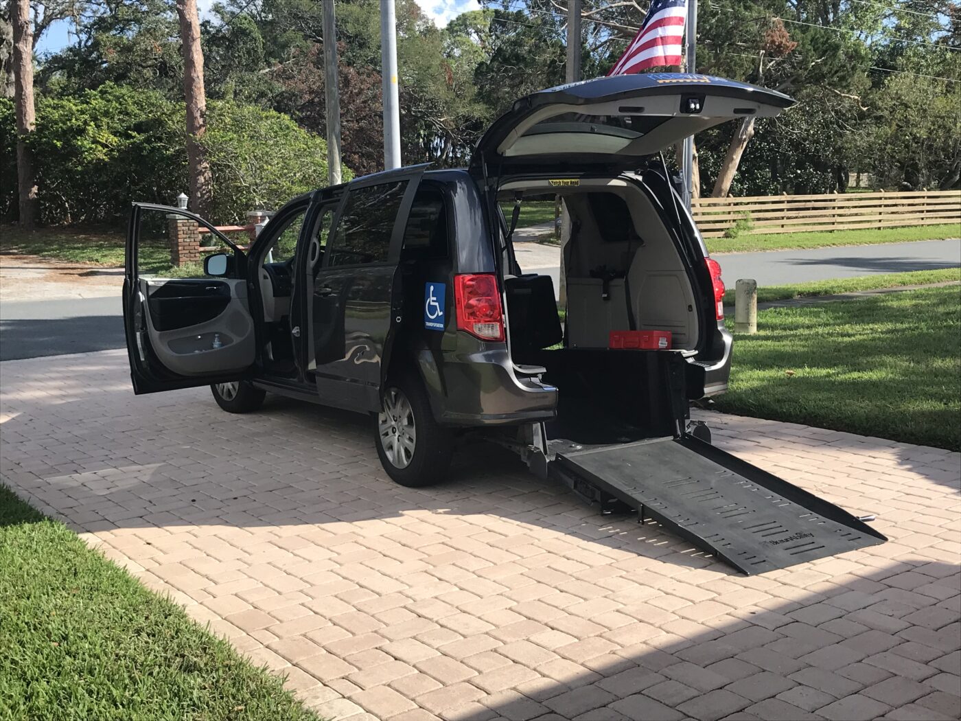 24/7 Wheelchair Transportation in Saint Petersburg & Pinellas Park, FL